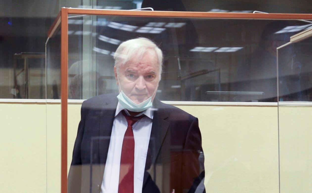 Shtatë serbë deri më tani janë dënuar përjetësisht për masakrat në ish ... Shtatë serbë deri më tani janë dënuar përjetësisht për masakrat në ish ...