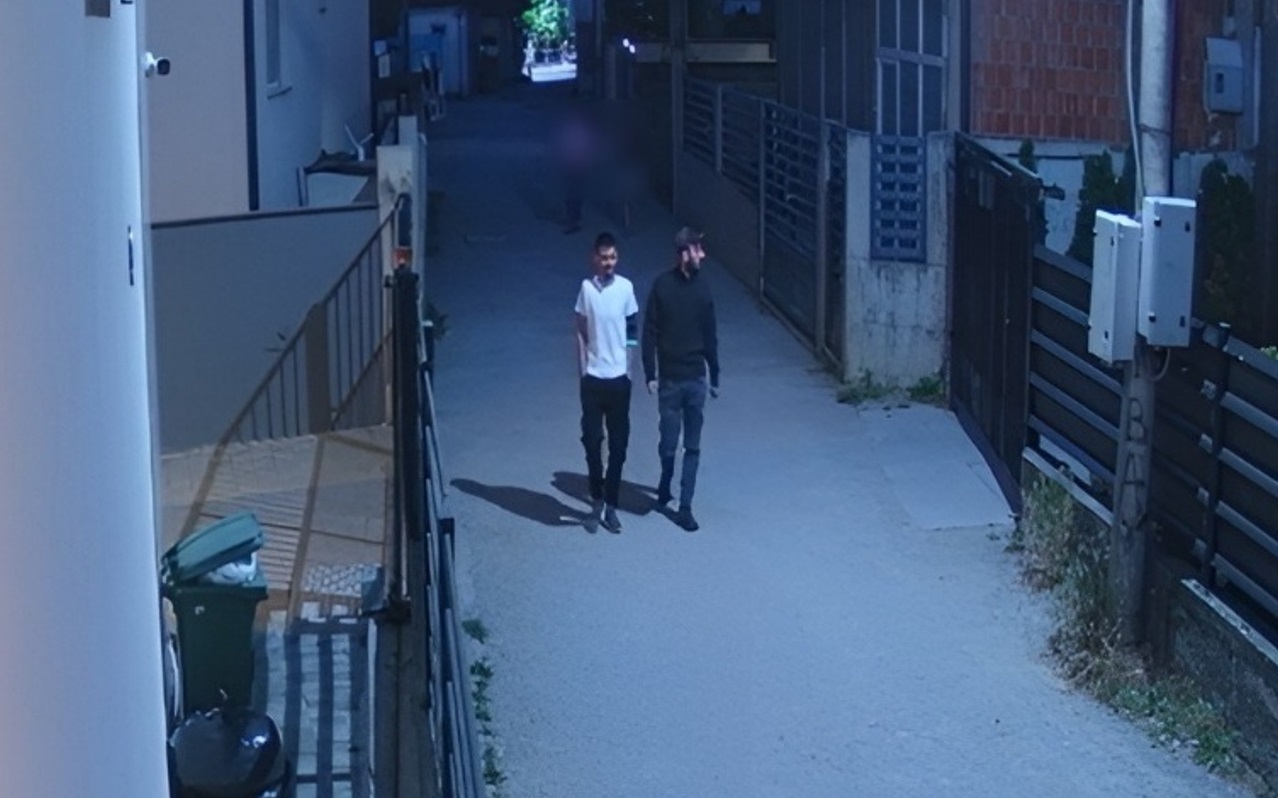 Policia në Gjilan kërkon identifikimin e dy të dyshuarve për vjedhjeSinjali