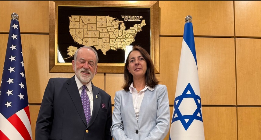 Ambasadorja e Kosovës në Izrael takon Huckabee: Populli i Kosovës ...