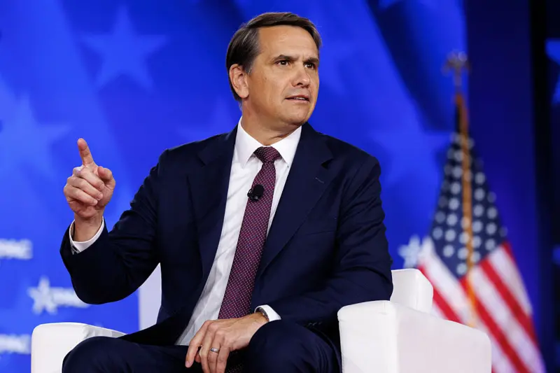 Zëvendësprokurori Todd Blanche do ta zëvendësojë BondinSinjali